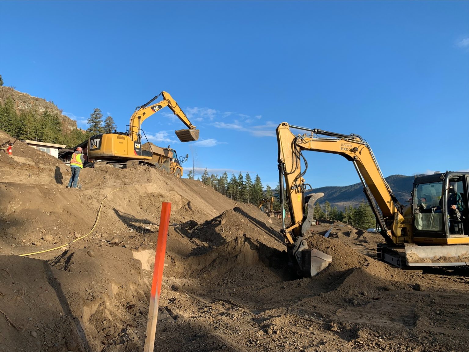 Contact Our Leading-Edge Civil Construction Company // Dawson Civil